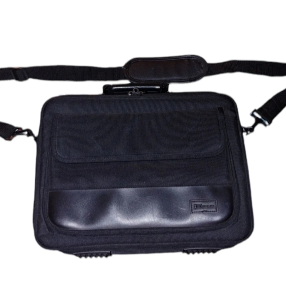 Targus | Bags | Targus Laptop Bag | Poshmark
